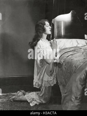 Patsy Ruth Miller, a 1920s actress known for her bobbed hair, as ...