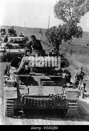 German Panzer IV at the Eastern Front, 1941 Stock Photo - Alamy