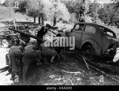 Soviet World War II truck at the Fallen Monument Park (Muzeon Park of ...