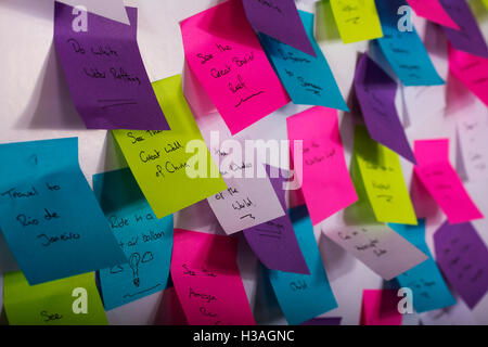 Colourful sticky notes with things to do Stock Photo - Alamy