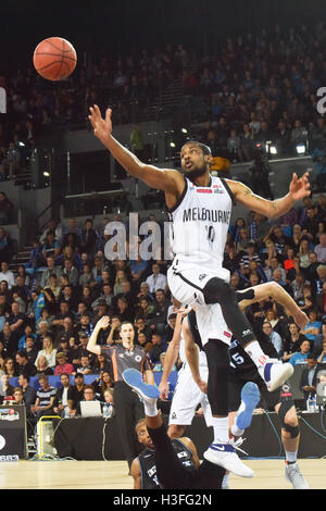 Auckland, New Zealand. 07th Oct, 2016. Webseter Corey of New Zealand ...