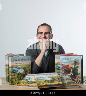 Harry Potter illustrator Jim Kay Stock Photo - Alamy