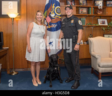 Deputy Secretary of State Heather Higginbottom presents 10 ...