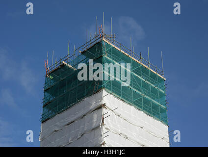 Sandblasting containment curtains protect the environment against ...