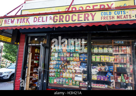 deli grocery, New York Deli, New York Stock Photo - Alamy