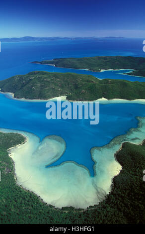 Hook Island with Macona and Nara Inlets Stock Photo - Alamy