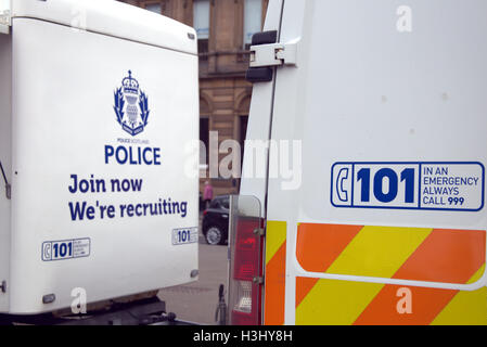 police Scotland recruiting logos on vehicle sides Stock Photo - Alamy