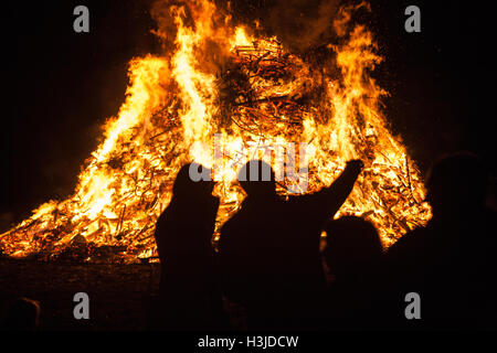 Bonfire Night, believed to be Europe's largest bonfire at Guy Fawkes ...