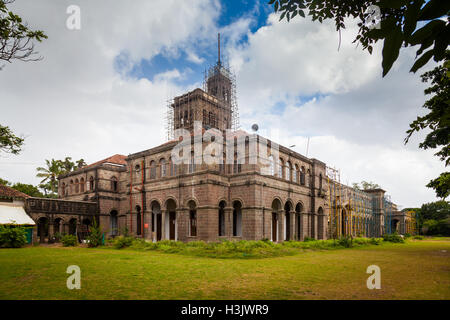 University of Pune. Pune, Maharashtra, India Stock Photo - Alamy