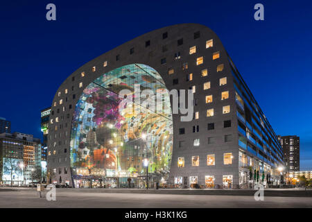 Lateral elevation of curved building. Market Hall Rotterdam, Rotterdam ...