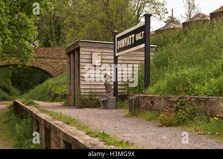 Statue of WW2 child evacuee at Donyatt Halt on the former Chard Branch ...