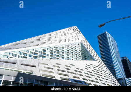 VIA 57 West, pyramid shaped apartment building, with skyline ...