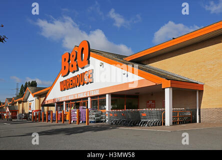 Entrance to B&Q DIY store Stock Photo - Alamy