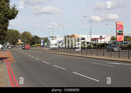 The Purley Way dual carriageway in Croydon, UK. A major out of town ...