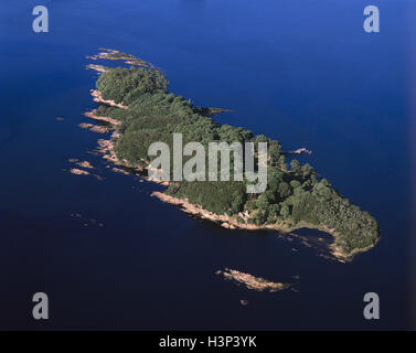 View from Sarah Island Macquarie Harbor Penal Colony, Tasmania ...