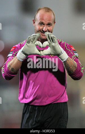 Dean Neil of Harlow - Harlow Town vs Romford - Ryman League Division ...