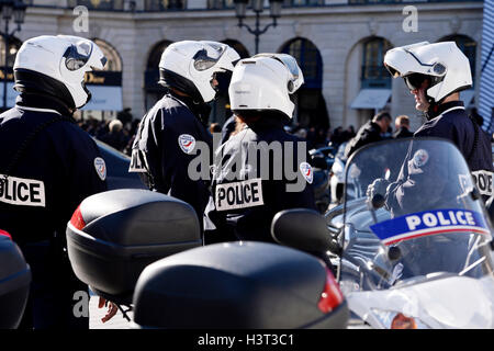 French Police Patrol, Paris , France Stock Photo - Alamy