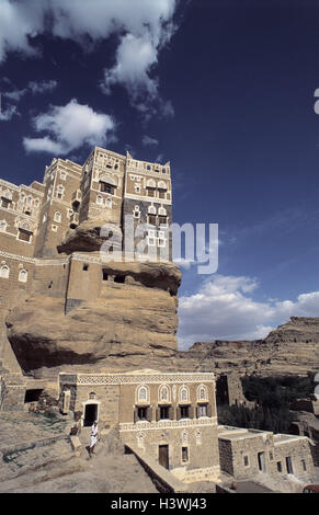 Asia, Yemen, Wadi Dhar. Rock Palace, or Dar Al Hajar, from above Stock ...