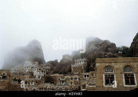 Asia, Yemen, Wadi Dhar. Rock Palace, or Dar Al Hajar Stock Photo - Alamy
