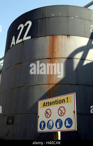 No smoking sign at an oil refinery. Security regulations prohibit ...