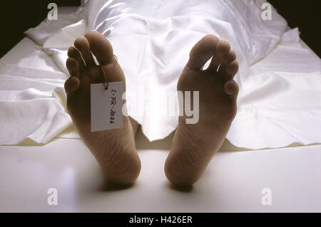 Morgue, body, detail, feet, toe, identification sign, Ti7, morgue ...