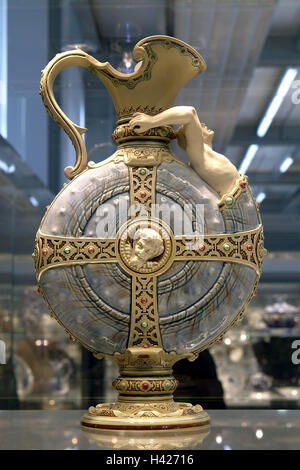 Germany, Saarland, Mettlach, company Villeroy & Boch, exhibit ...