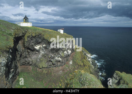 Lighthouse at St Abb's Head, Berwickshire, Scottish Borders, Scotland, UK Stock Photo - Alamy