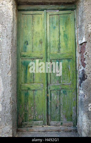 Greece, the Cyclades, Santorini, Emborio, in the Old Town Kastelli ...