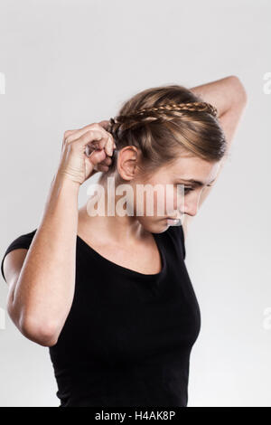 Instructions double plait step 1 of 5 Stock Photo - Alamy
