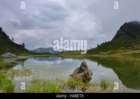 Lago delle Buse Stock Photo - Alamy