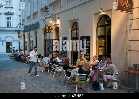Austria, Vienna, Bermuda triangle, bars Stock Photo - Alamy