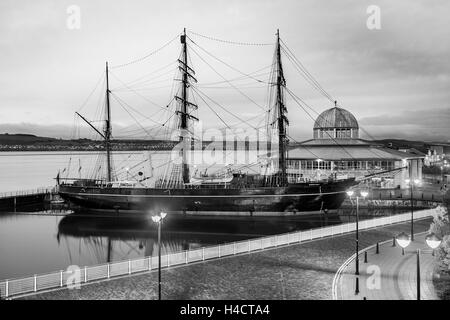 Historic RRS Sailing ship Discovery - Riverside - Dundee - Scotland ...