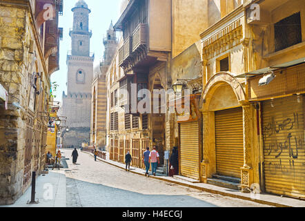 Egypt, Cairo, Islamic old town, street scene Stock Photo - Alamy