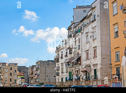 Slum housing in Naples, Italy Stock Photo - Alamy