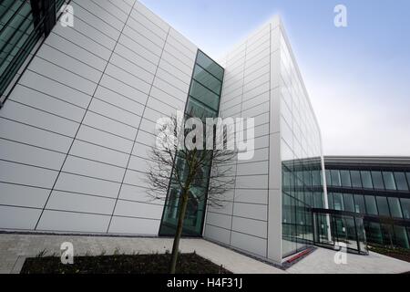 New Peugeot headquarters in Coventry, England Stock Photo - Alamy
