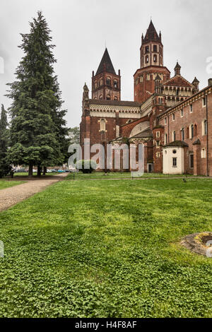 Basilica di Sant'Andrea, abbey church, Vercelli, Piedmont, Italy Stock ...