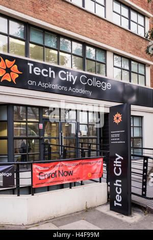 City and Islington College, London, United Kingdom, Gollifer Langston ...