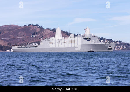 USS San Diego (LPD-22) is a San Antonio-class amphibious transport dock ...