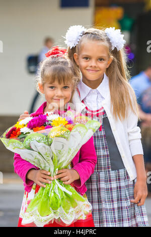 Portrait first grader girls at school Stock Photo - Alamy