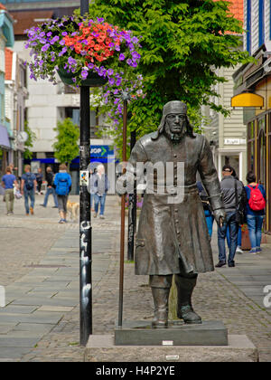 Bronze statue of a Viking, Stavanger City, Western Fjords, Norway ...