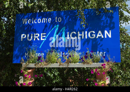 Welcome to Pure Michigan sign at the border between Michigan and ...