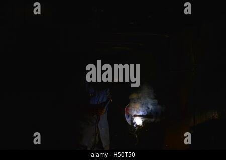 Welder in action. Series Stock Photo - Alamy
