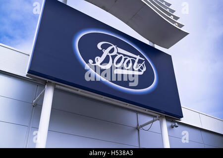dh Boots pharmacy BOOTS RETAIL Boots shop front entrance Eastgate ...