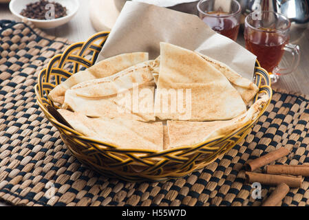 rateeb arabic bread Stock Photo - Alamy