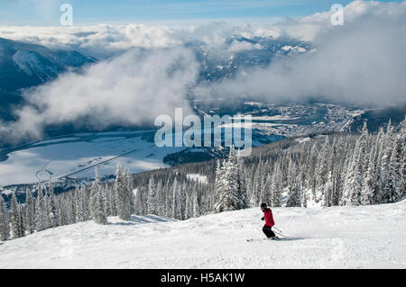 Mountain ski resort Stock Photo - Alamy