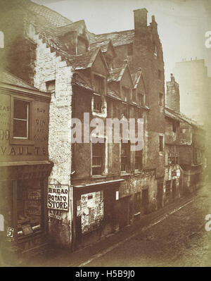 Cowgate in Edinburgh, Scotland Stock Photo - Alamy