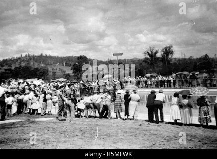 Crowds at the opening of the Kilcoy swimming pool Stock Photo - Alamy