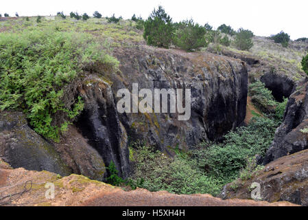 The Devil's Ashpit - a large fissure in pyroclastic deposits Stock ...