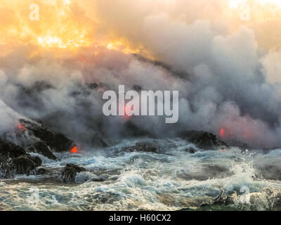 Smoke and steam ok Kilauea Stock Photo - Alamy