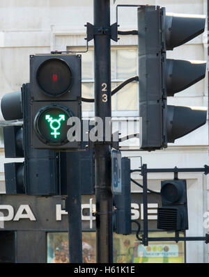 New green signals at Trafalgar Square in London Stock Photo - Alamy